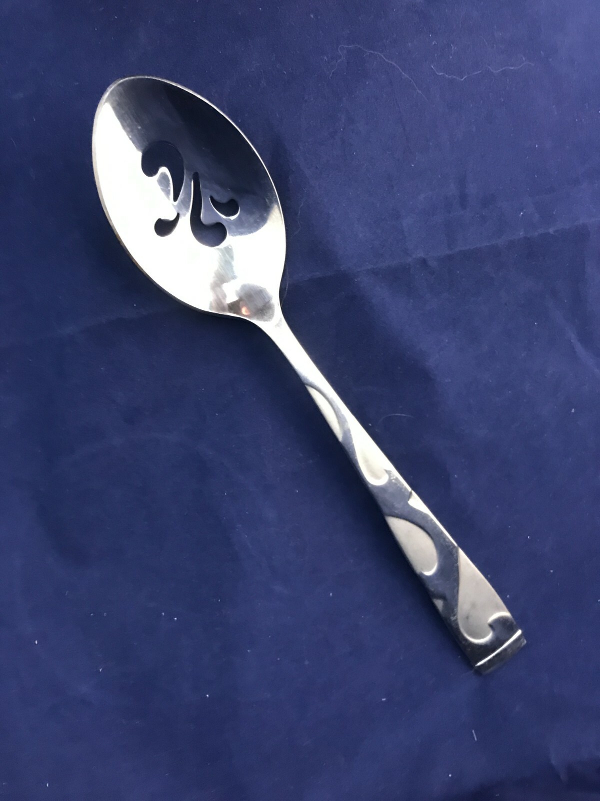 CHOICE of Oneida TUSCANY Stainless Frosted Glossy Scrolls Swirl ...