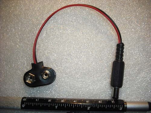 9v PP3 battery 2.1 mm DC plug power adapter center positive centre plug ...