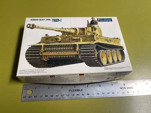 1992 Fujimi German Heavy Tank Tiger 1 Plastic Model Kit | eBay