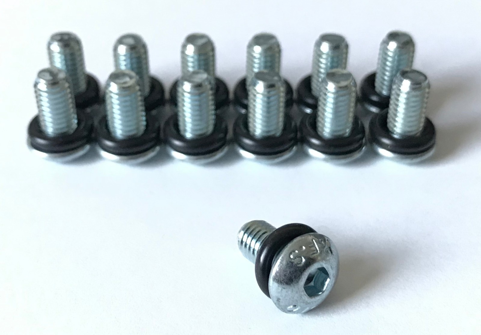 Set of 12 M5 Kart Wheel Bead Retainers with O-Rings | Douglas DWT Jet ...