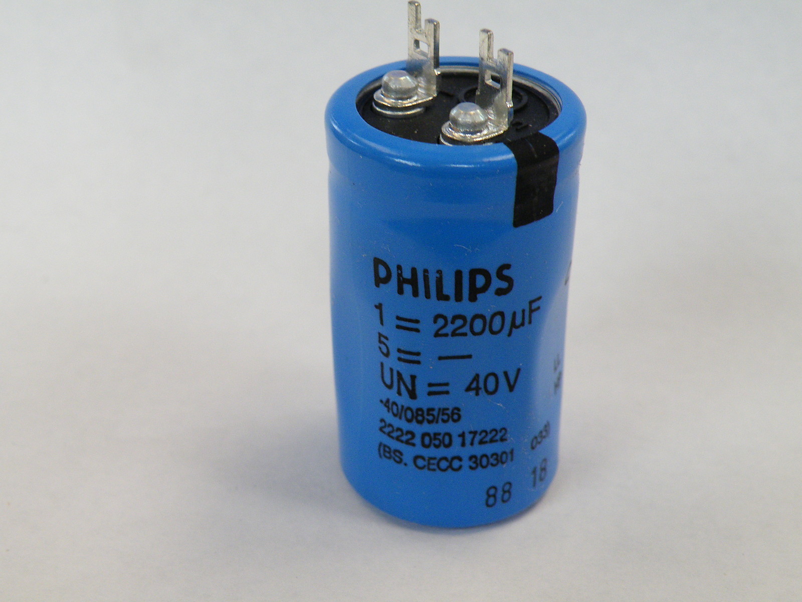 Can Electrolytic Capacitor Philips 2200uF 40v Hi Quality 2222 050 17222 ...