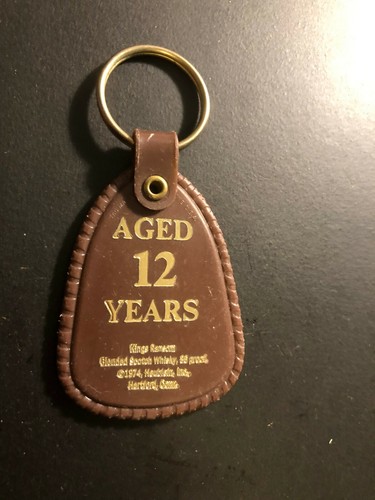 Old Vintage (2) SPLENDID KEYCHAINS "KING'S RANSOM SCOTCH WHISKY & COORS ...