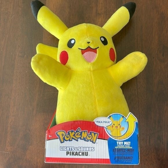 NEW Pokémon Lights & Sounds Pikachu Pika Pika SEE Video | eBay