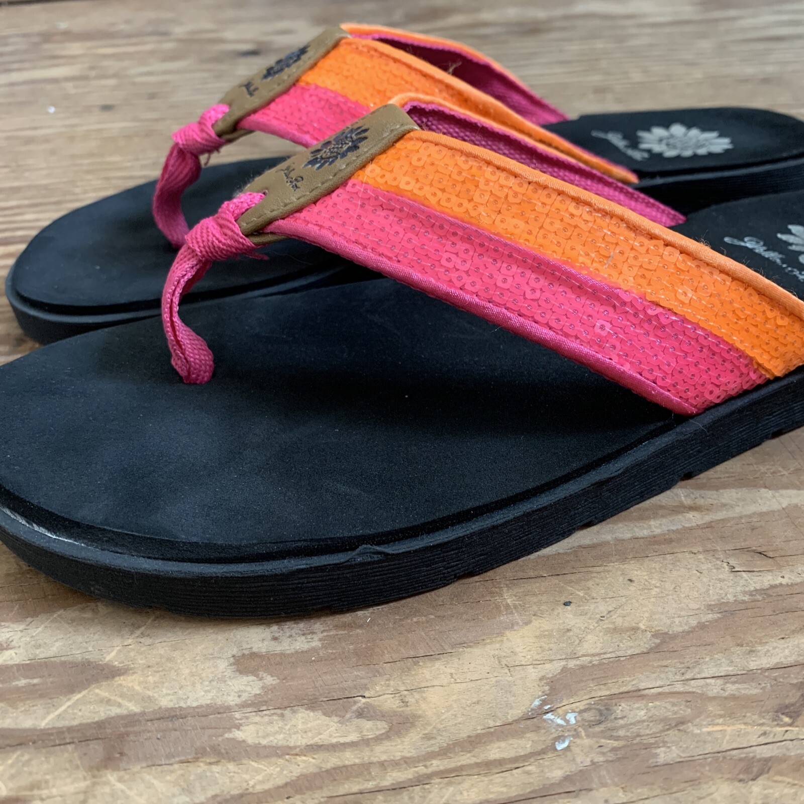 YELLOW BOX Black Pink Orange Sequin Thong Sandals Fli… - Gem