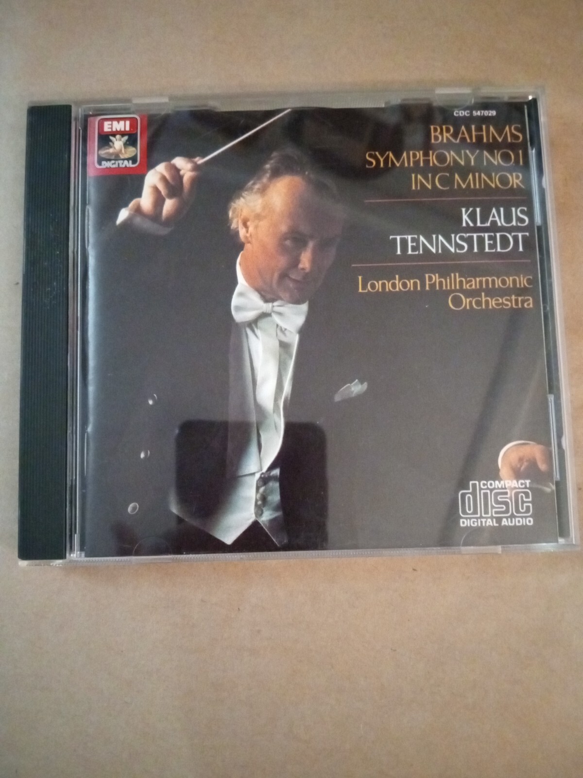 BRAHMS Symphony No. 1 In C Minor -Klaus Tennstedt, London Philharmonic ...