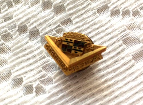 1954 Cadillac Certified Craftsman Mechanics Pin GM Service Award ...