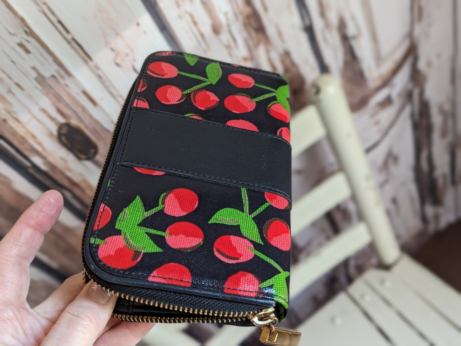 Tory Burch Cherry 🍒 Wallet - Gem