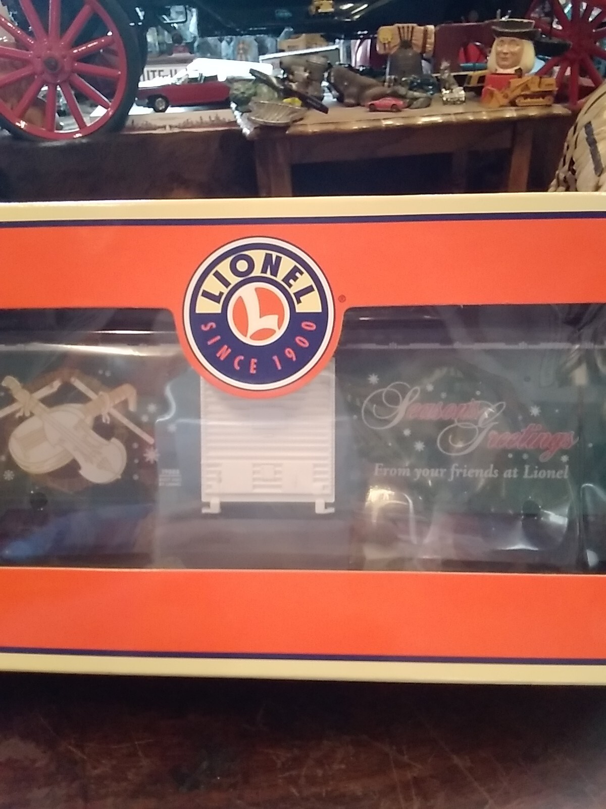 Lionel O Scale Train Brand new 6-19888 Lionel Christmas Music Box Car. New