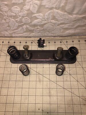 ORIGINAL JOHN DEERE STX38 SEAT SWITCH AM103119 SEAT SPRING BRACKET | eBay