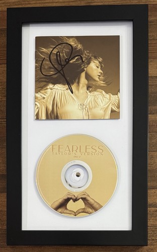 SIGNED TAYLOR SWIFT Fearless TV CD Framed Autographed Book Booklet PSA ...