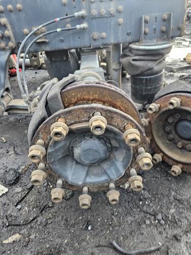 Volvo FE 6x2 Tag Lift Beam Rear Axle Truck Lorry D8K 2017 Hub Calipers ...
