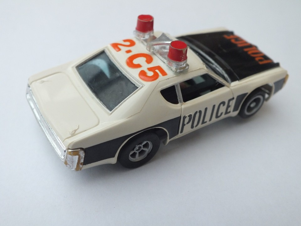 AURORA AFX AMC MATADOR POLICE CAR IN REPRODUCTION MAGNATRACTION ...