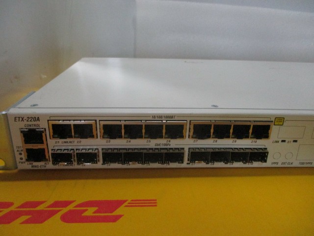 RAD ETX-220A Ethernet Carrier P/N 5600190000 ETX-220A/AC/2XFP/10U10S ...