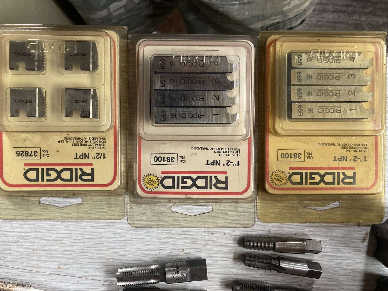ridgid 37825 And 38100 threader pipe die . 3 Packages | eBay