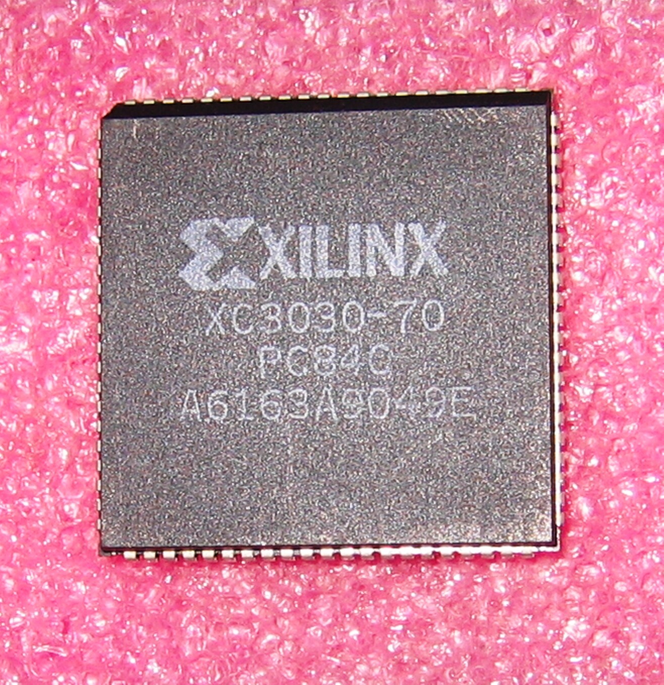 1x Xilinx Xc3030-70pc84c FPGA 100 CLBS 1500 Gates 70mhz Plcc84 for sale ...