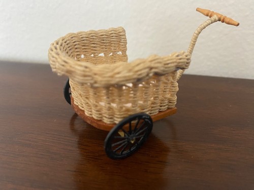 1:24 Artisan-signed Wicker Rickshaw, Dollhouse Miniatures HALF SCALE ...