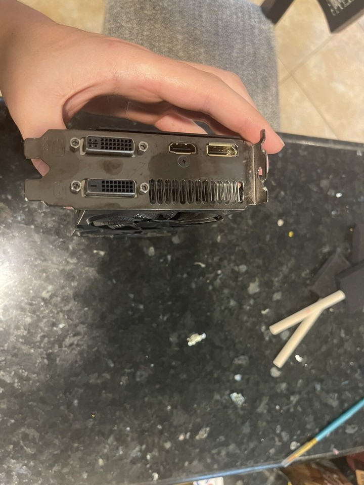 GIGABYTE AMD Radeon R9 380 4GB GDDR5 Graphics Card (GVR938G1GAMING4GD ...