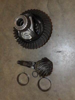 Chrysler 8-1/4" Rear Axle Differential Ring Pinion 3.55 Cherokee JEEP ...