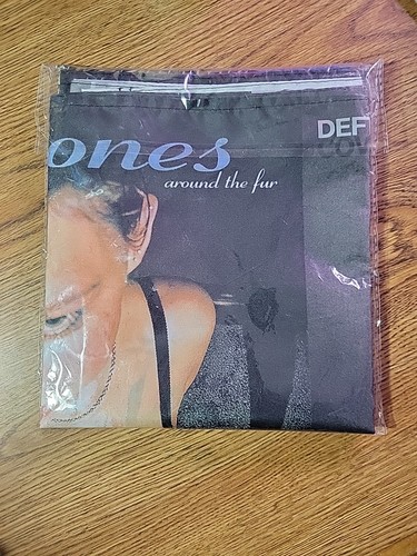 Deftones 3' x 5' Flag Banner Tapestry | eBay