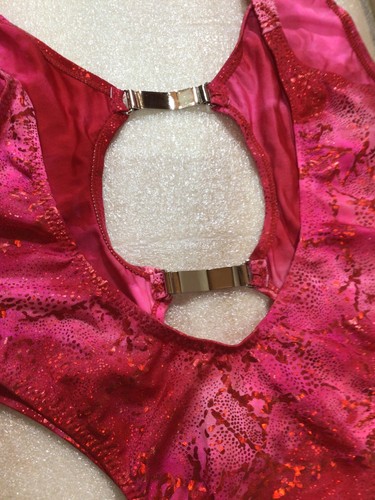 One Piece Swimsuit High Cut Leg Thong Back SKINZ Size L New With Tags ...