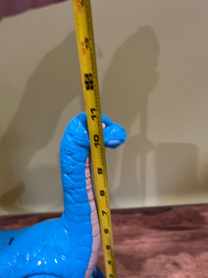 Fisher-Price Imaginext Blue Apatosaurus Articulated Dinosaur 11 Inches ...