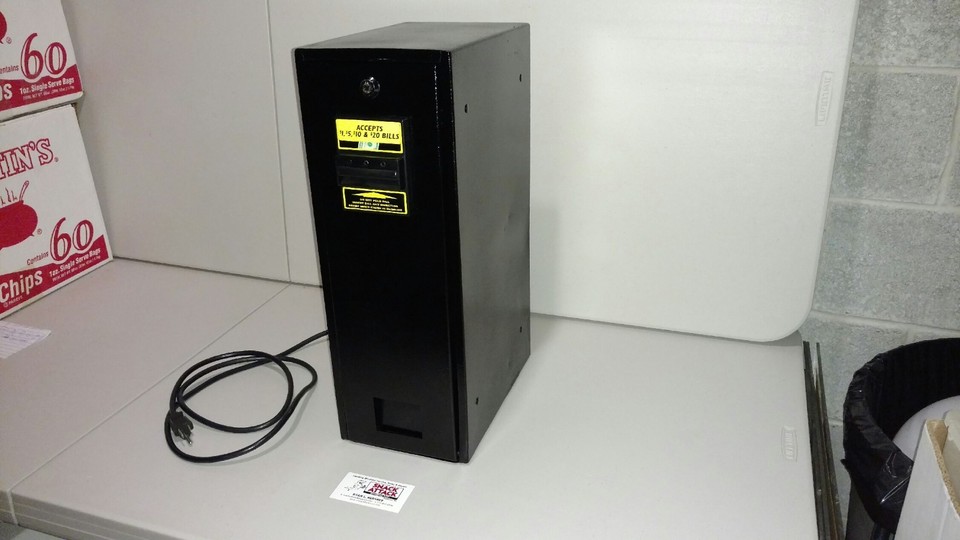 VM010 DOLLAR BILL CHANGER MACHINE LABEL STICKERS - Accepts $1 & $5 ...