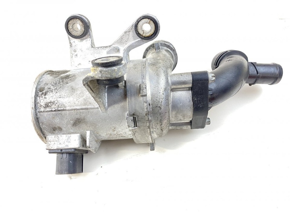 C-CLASS (W205) VA2666287 Water Pump A2742004800 A2742000207 A2742000107 ...