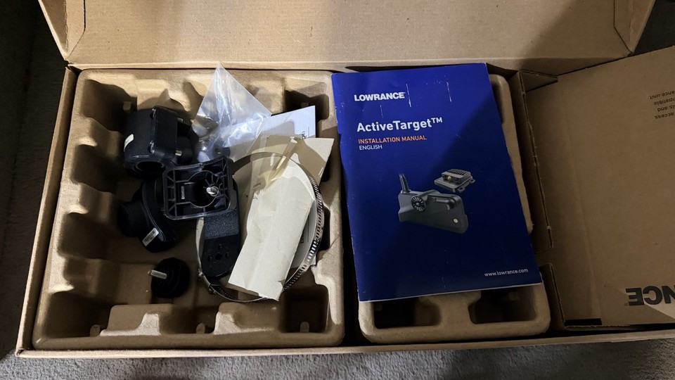 Lowrance Elite fS 10 & Active Target 1 | eBay