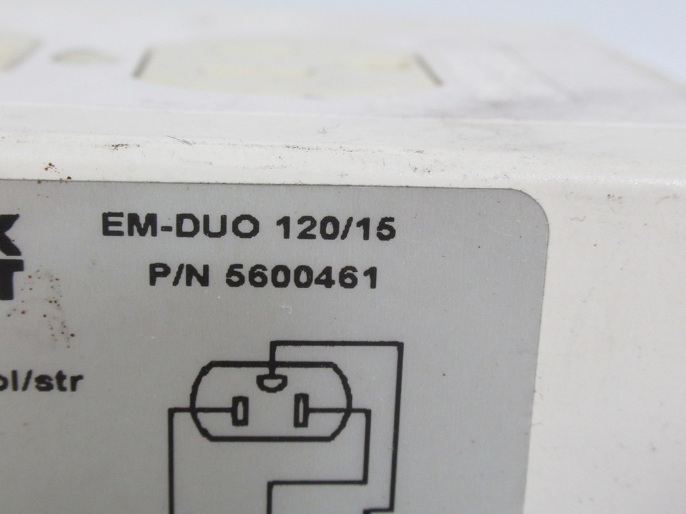 Phoenix Contact 5600461 Rail Mounted Dual Power Outlet 2x120VAC 15A ...