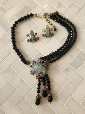 Heidi Daus Inspired Fabulous Frog Necklace And Earring Set | eBay
