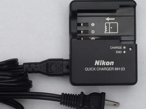 Nikon D40 Digital SLR Camera AF-S Nikkor ED 18-55mm Lens low 33 shutter ...