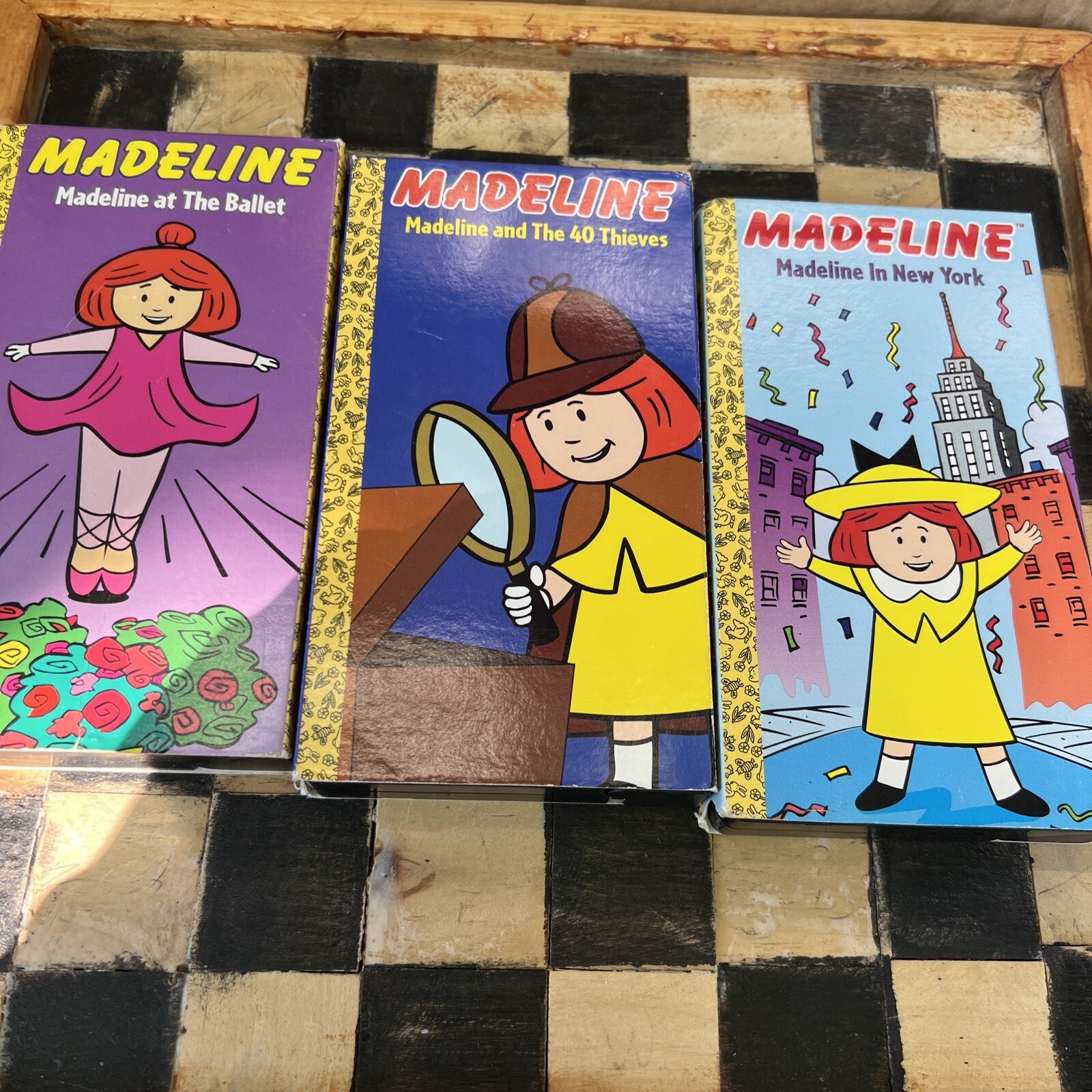 Madeline Animated Lot Of 3 VHS ,in New York , The 40 Thieves & At The ...