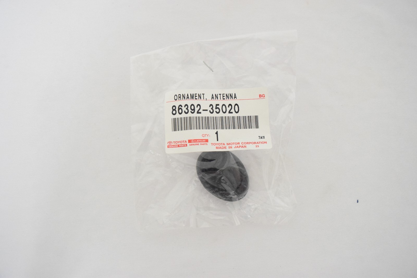 96-02 TOYOTA 4RUNNER OEM GENUINE POWER ANTENNA ORNAMENT BEZEL 86392 ...