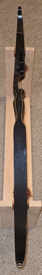 Browning Cobra Recurve Bow 50" AMO 55# With TTT Strings w/Puffer Ball ...