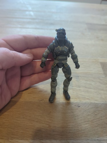 Jazwares Fortnite Sledge 4 inch action figures. RARE. Good Cond. LOOSE ...
