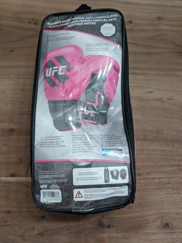 UFC Women's Pink MMA Cardio Kickboxing Boxing Gloves (10 oz) EUC | eBay