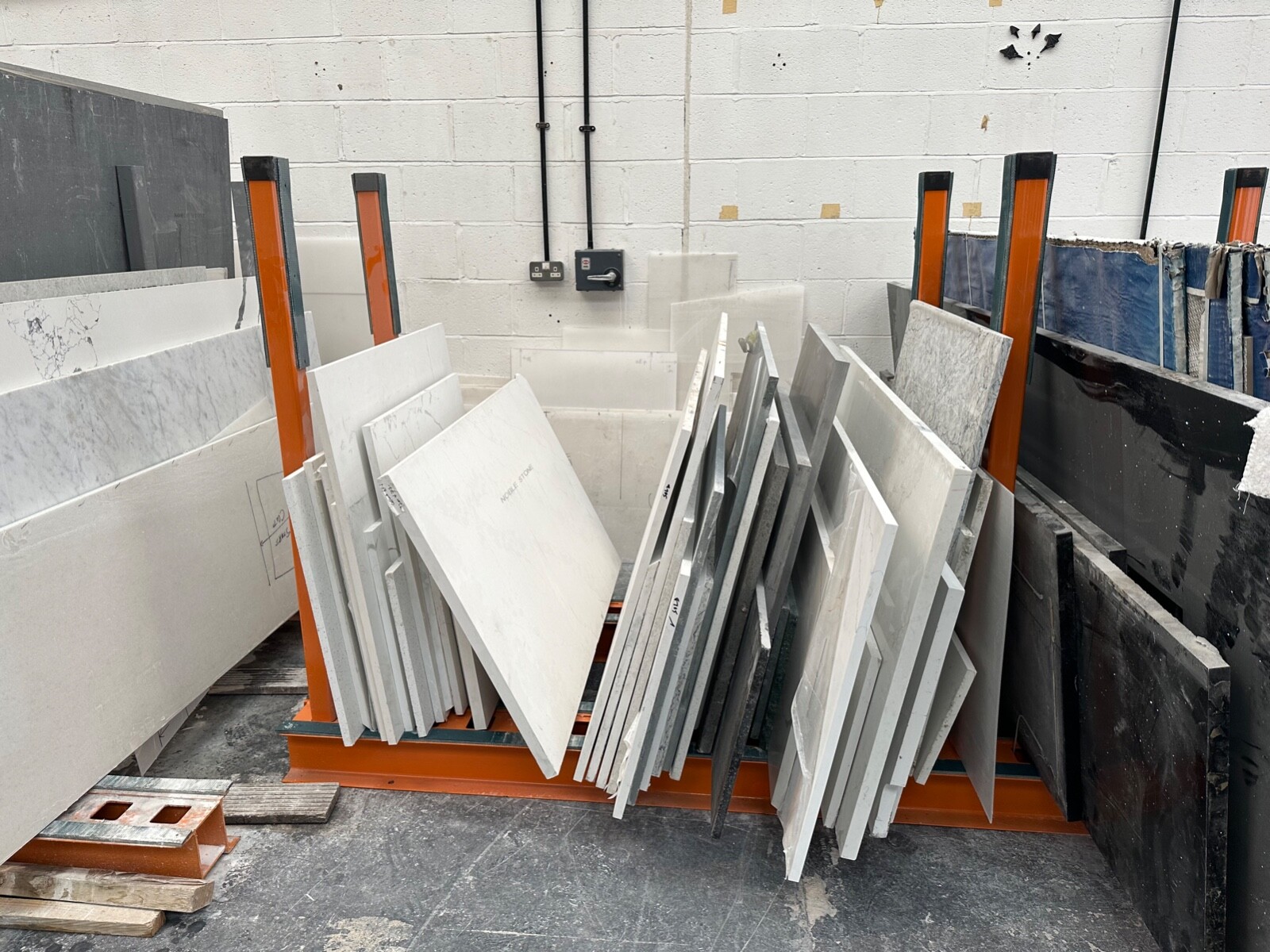 Marble-Granite-Quartz Stone Offcuts for Worktops-Table-Island Cut to ...