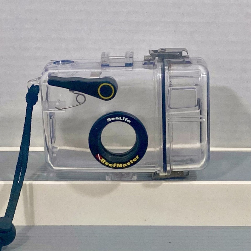 Sealife Automatic Reefmaster CL Wide Angle 35mm Dive Camera w ...
