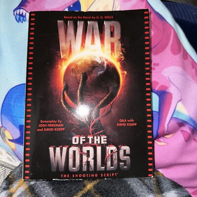 WAR OF THE WORLDS The Shooting Script Paperback Book PB 2005 | eBay