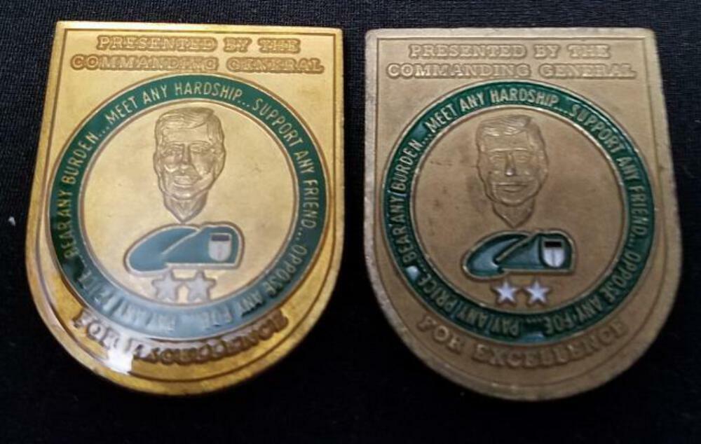 Set of 2pc US Army John F Kennedy Special Warfare School and Center ...