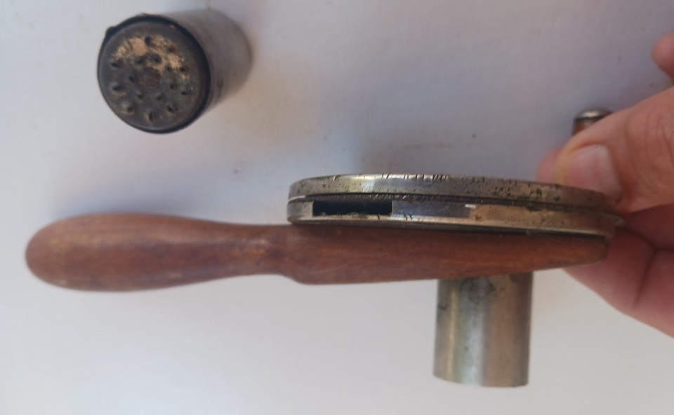 Rare Antique EVER READY TURNER BRASS WRKS Mechanical Nutmeg Grater ...