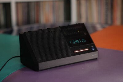 Vtg 80s 90s Proton AM/FM Dual Alarm Clock Radio Model RS 325S Working ...