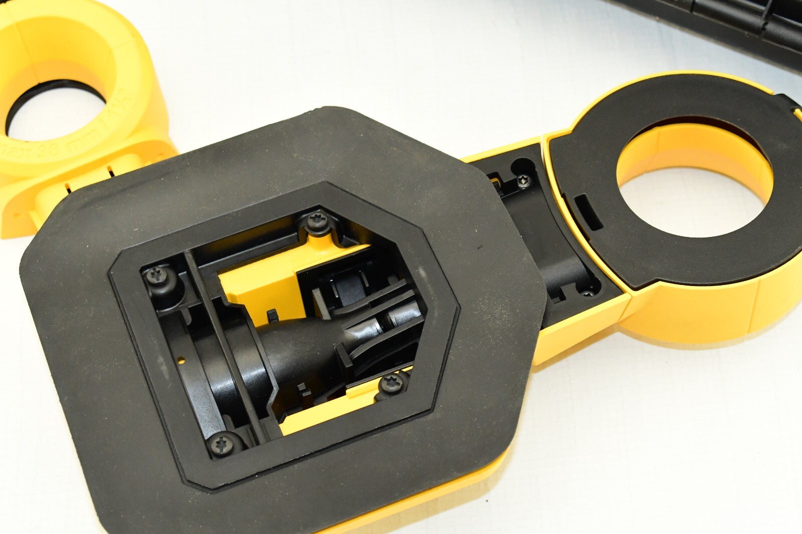 DeWalt DWH050 Large Rotary Hammer Dust Shroud Hole Cleaning Extractor ...