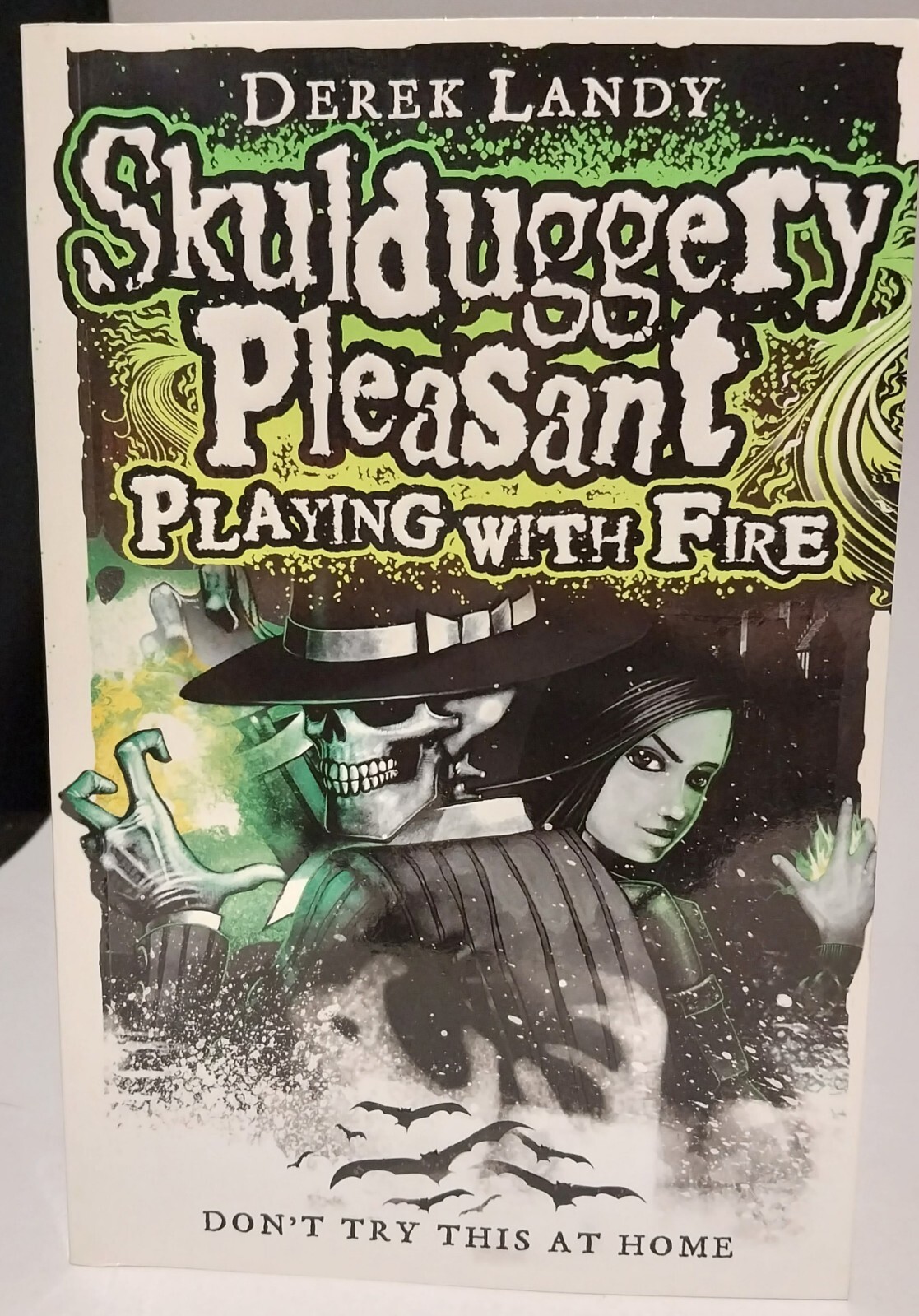 6 Skulduggery Pleasant Paperback Books #1, 2, 3, 4, 5 & 6 by Derek Landy | eBay
