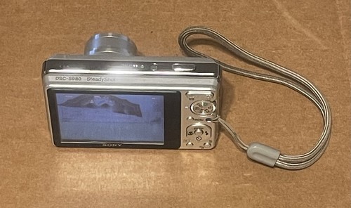 SONY CYBER-SHOT DSC-S980 STEADY SHOT 12.1 MP DIGITAL CAMERA W/BATTERY ...