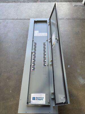 600 Amp Panel 120/208V Main Lug, Complete With Breakers 3ph 4w New In ...