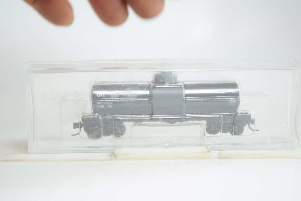 N Scale MICRO TRAINS TANK BOX UP MP GATX GN SF SP PRR NYC cars sold ...
