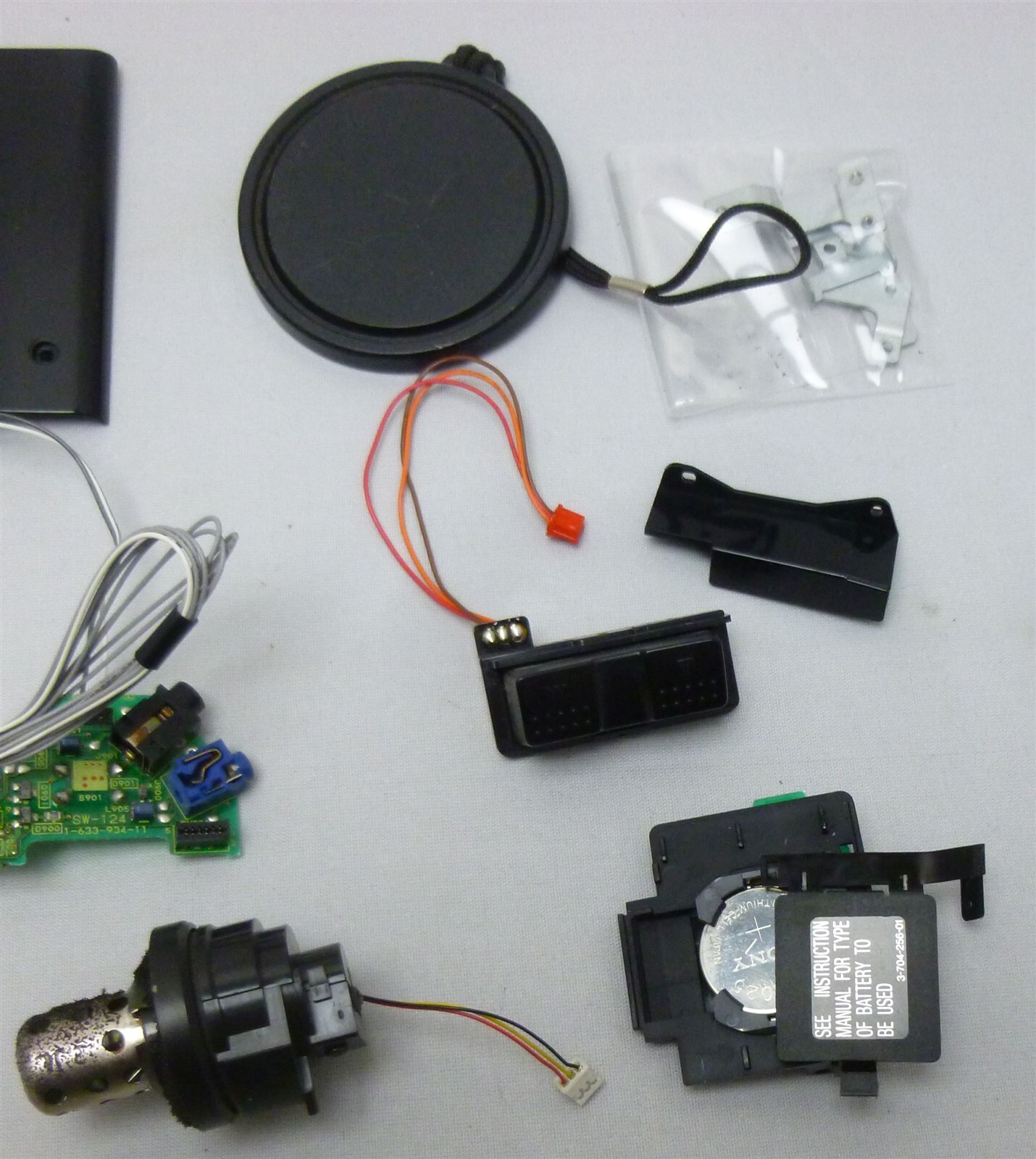 Sony CCD-F55 HandyCam Video8 Camcorder | Standard Definition | Black ...