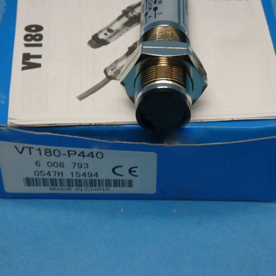 VT180P440 Photoelectric Proximity Sensor VT180-P440 For SICK ...