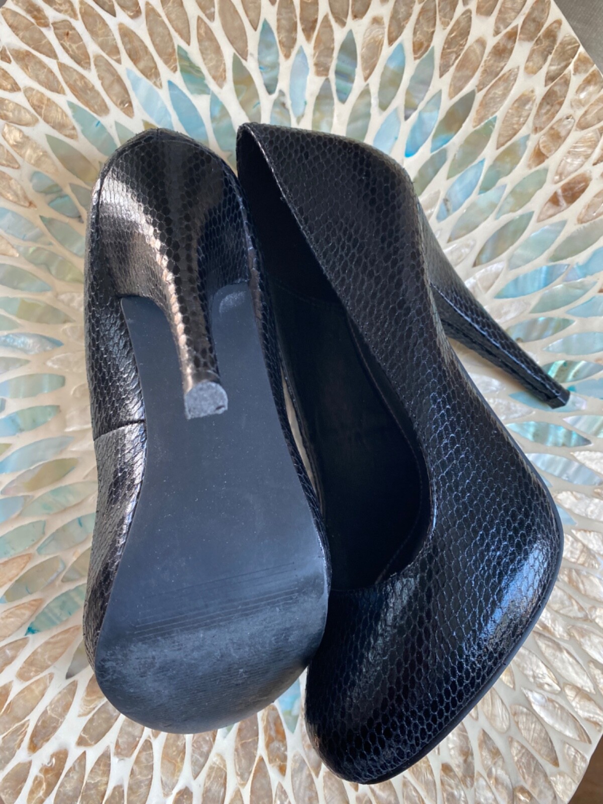 Black Mia pumps, heels. snake skin pattern, size 6.5 … - Gem